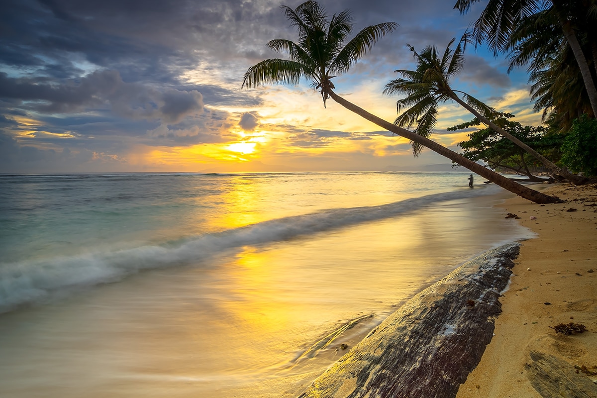 Pesona Pantai Base-G Yang Ada Di Pulau Papua